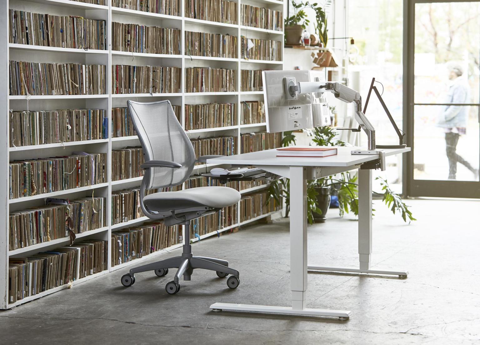 Humanscale, ergonomic solutions - Emblm